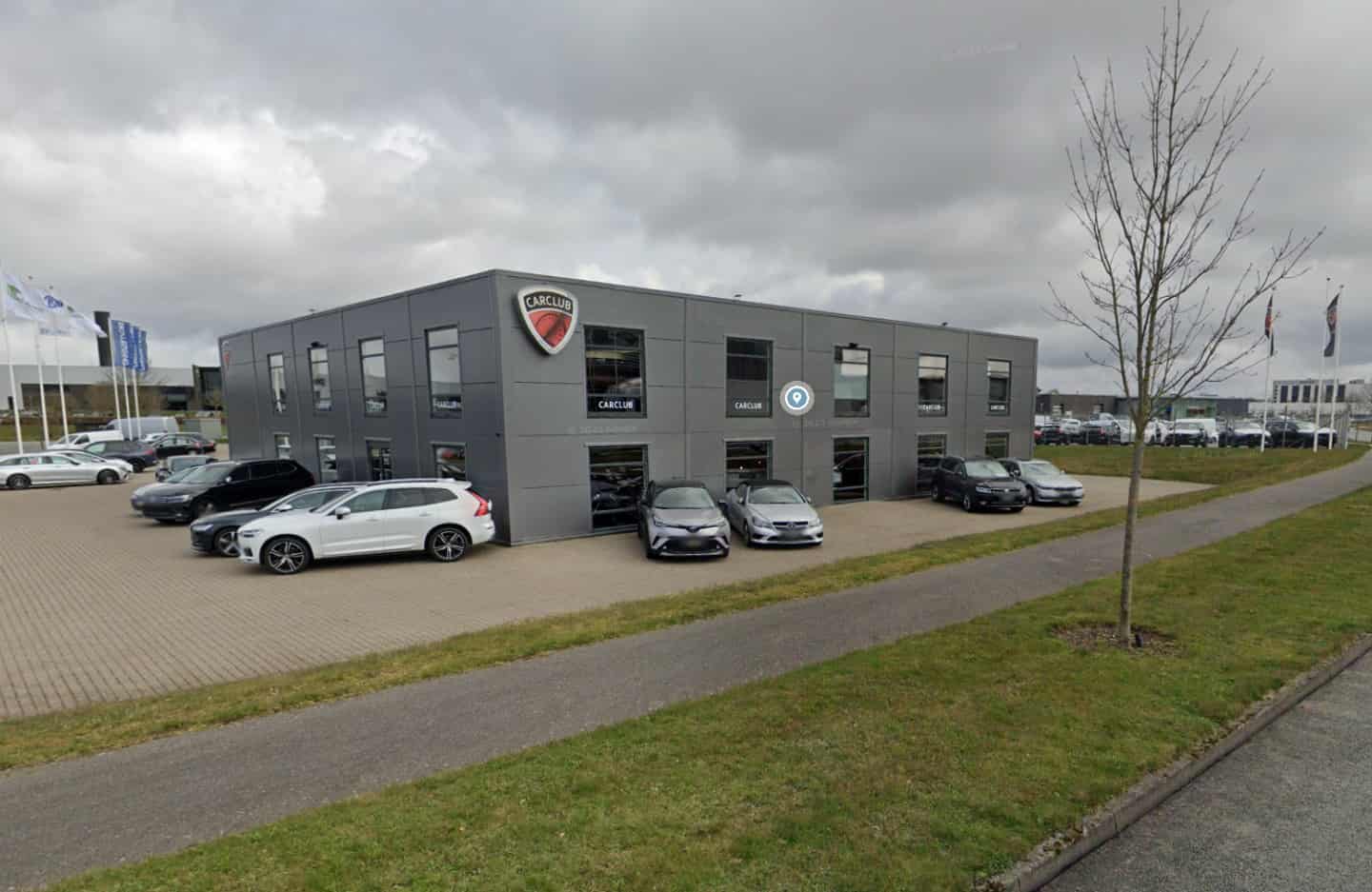 Ti lokale bilforhandlere tjente tilsammen 135 millioner kroner sidste ...