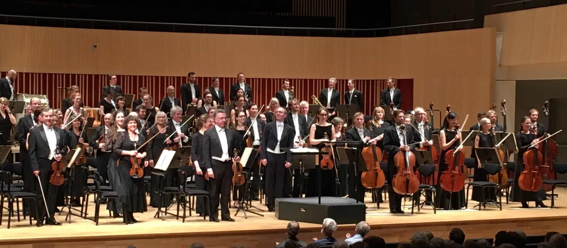 Anmeldelse: Romantik for stort og lille orkester | stiften.dk