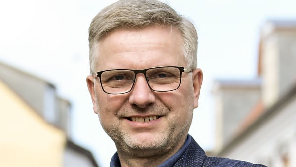 Lyt til Venstre-formand: Udsæt byggeriet af omstridt jollehavn | jv.dk