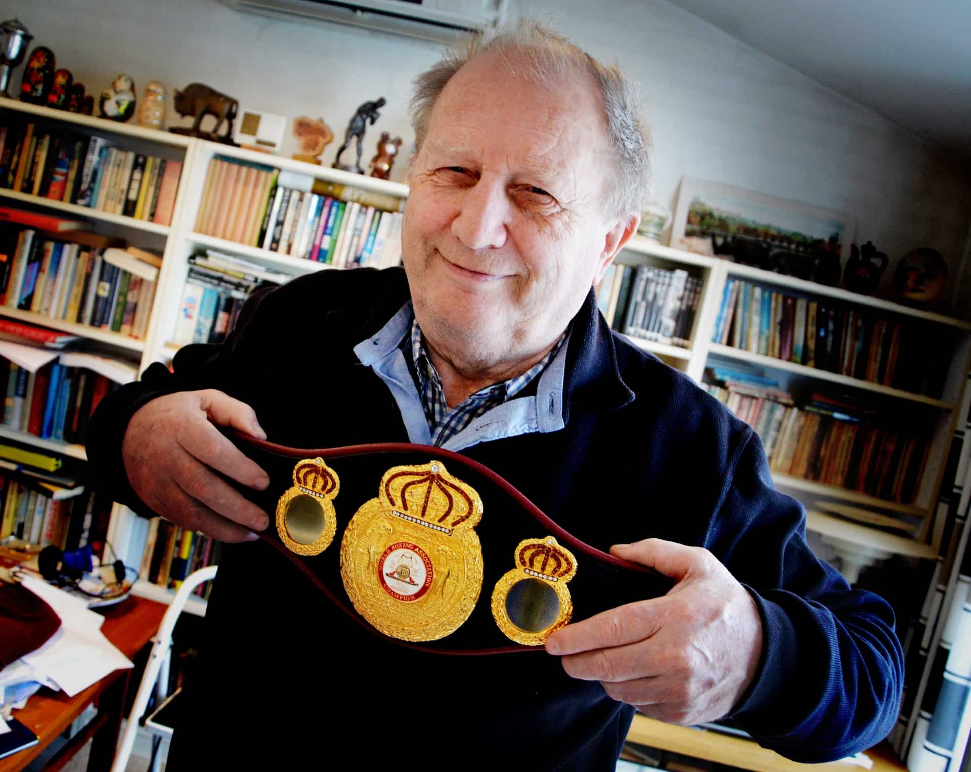 Et stort boksenavn uden for bokseringen er gået bort: Ove Ovesen er død ...