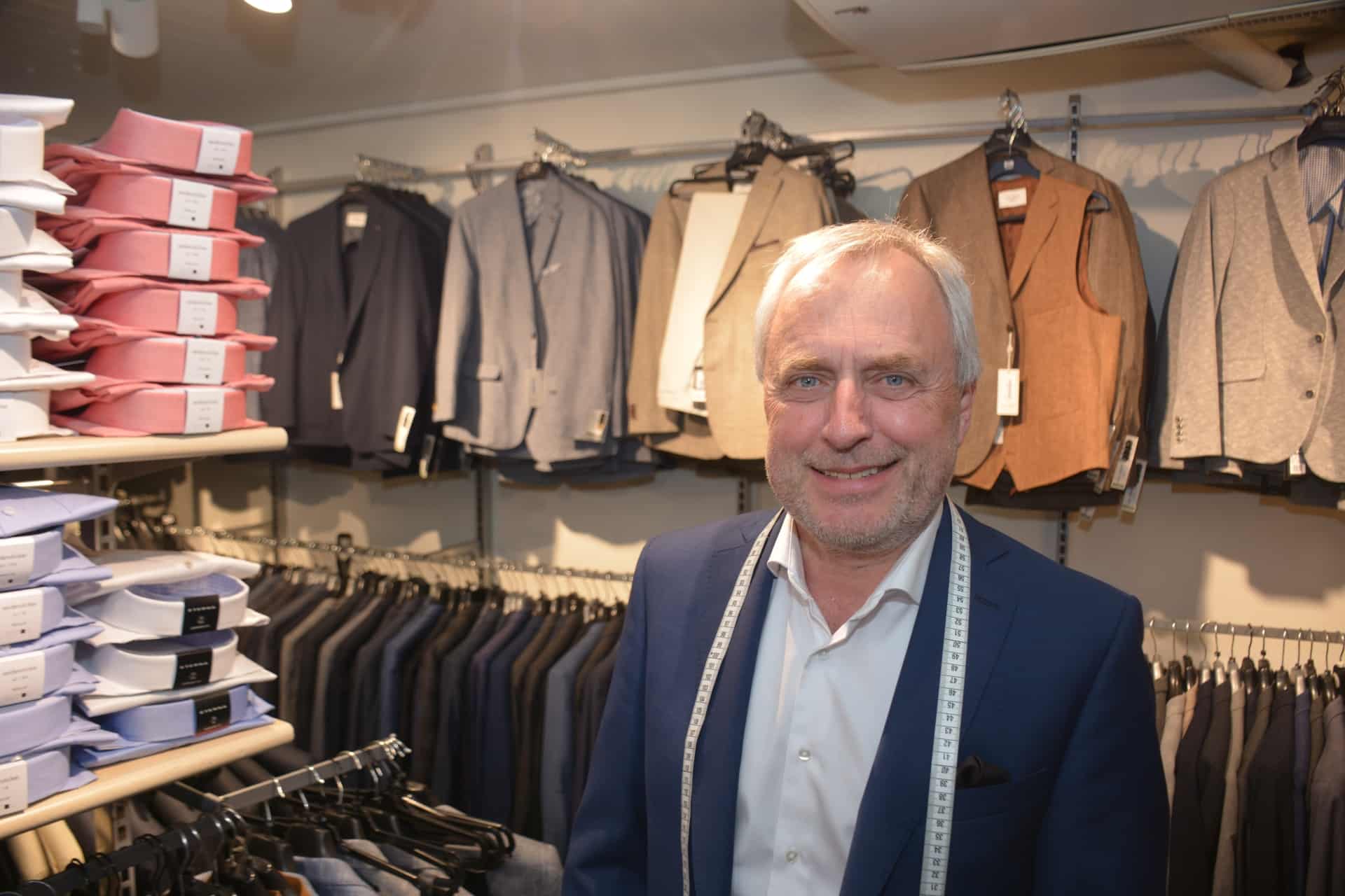 Rund fødselar er meget privat: Det ved du ikke om Tøjmanden Jens | jv.dk