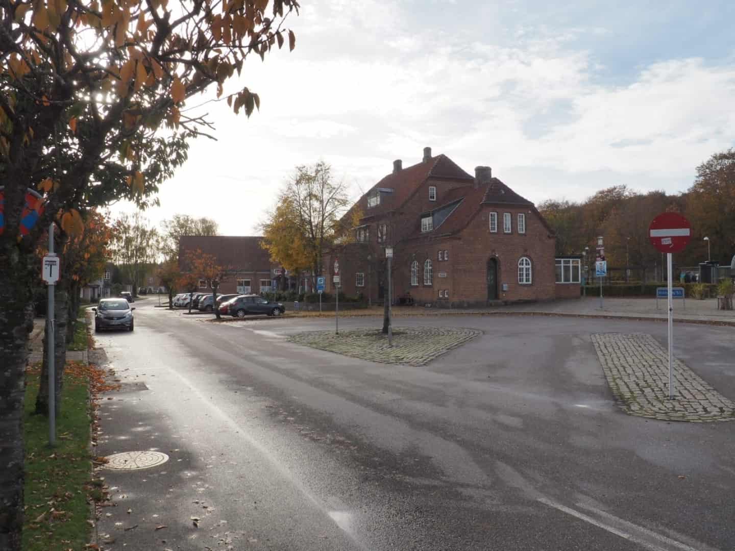 Kan du genkende stedet? Vi fandt seks gamle billeder af Hinnerup og ...