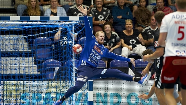 Thorsten Fries passede måltavlen, mens holdkammeraterne trænede: FHK's ...