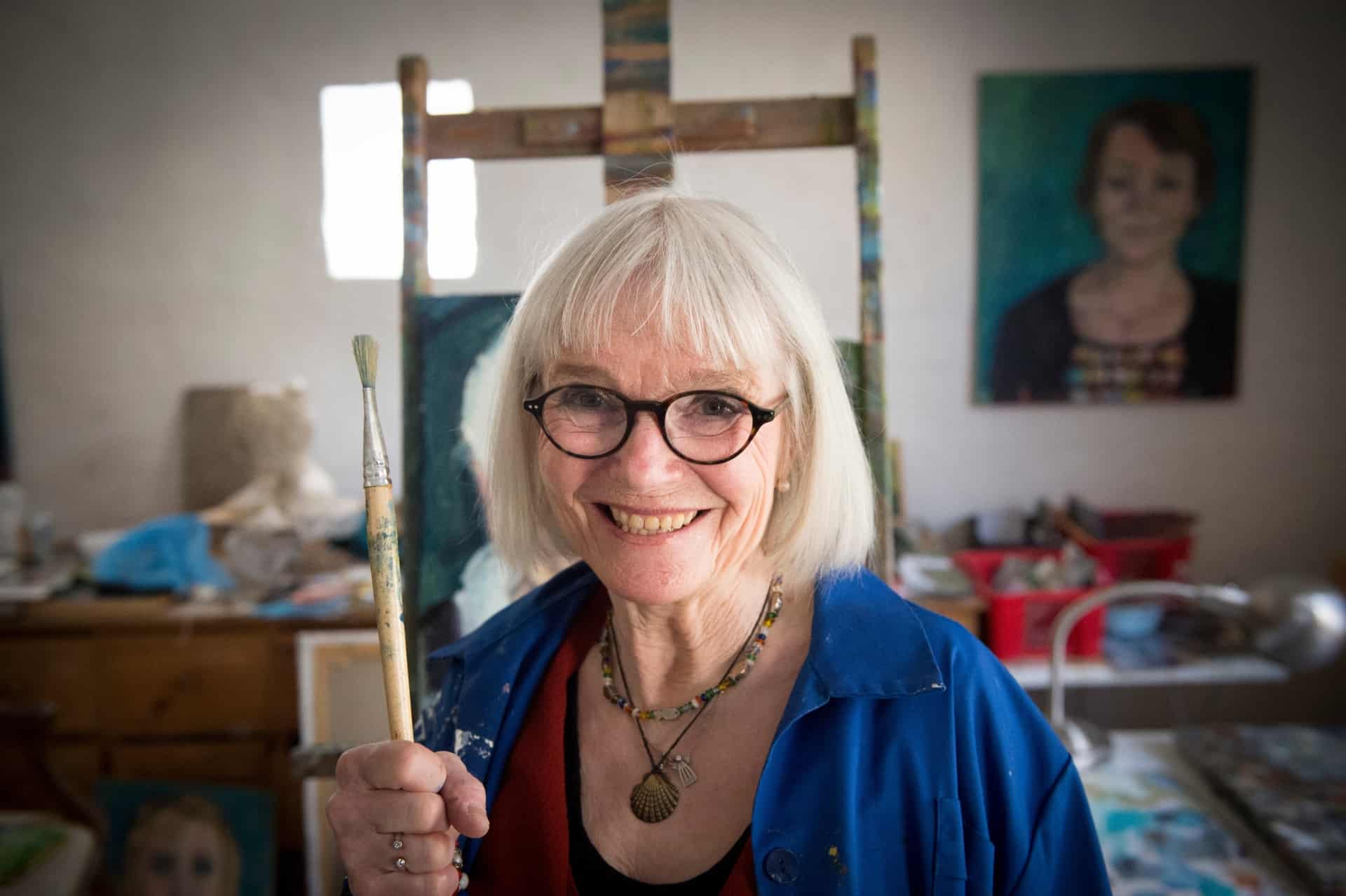 Karin Salling kommer under hammeren: Snart kan du købe fire forskellige ...