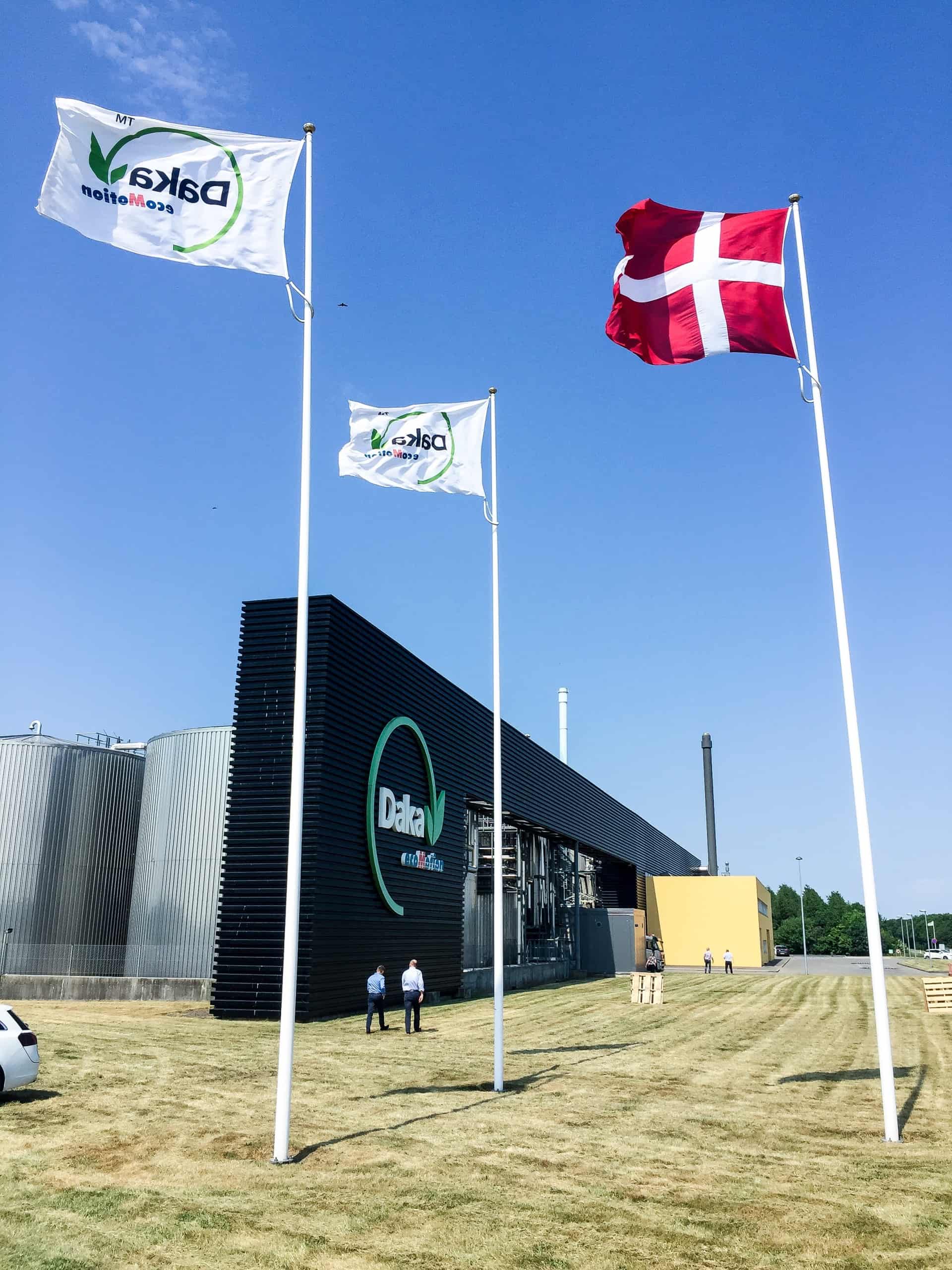 260.000 gange rundt om jorden på døde dyr | ugeavisen.dk