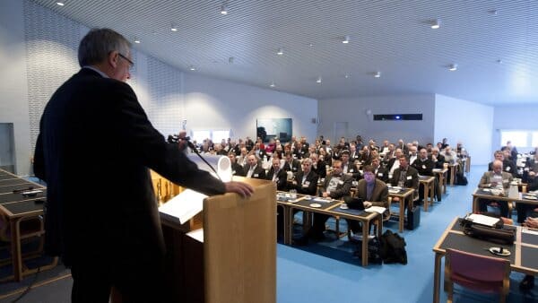 Kritik af kommunal støtte til lobby-organisation | frdb.dk