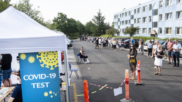 Sommerferien slutter med stigende coronasmitte | avisendanmark.dk