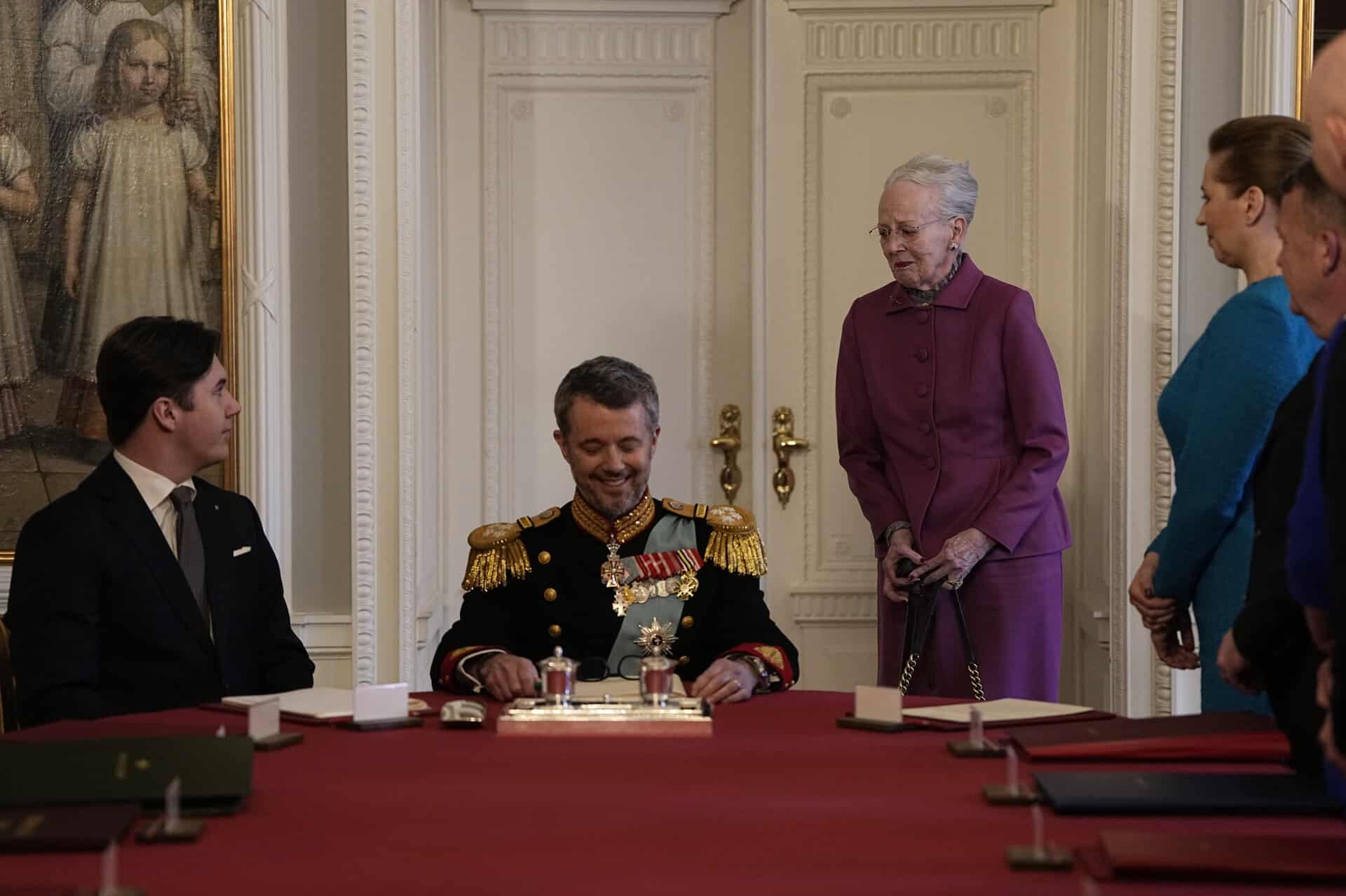 Som regent får kong Frederik X højeste militære rang | stiften.dk