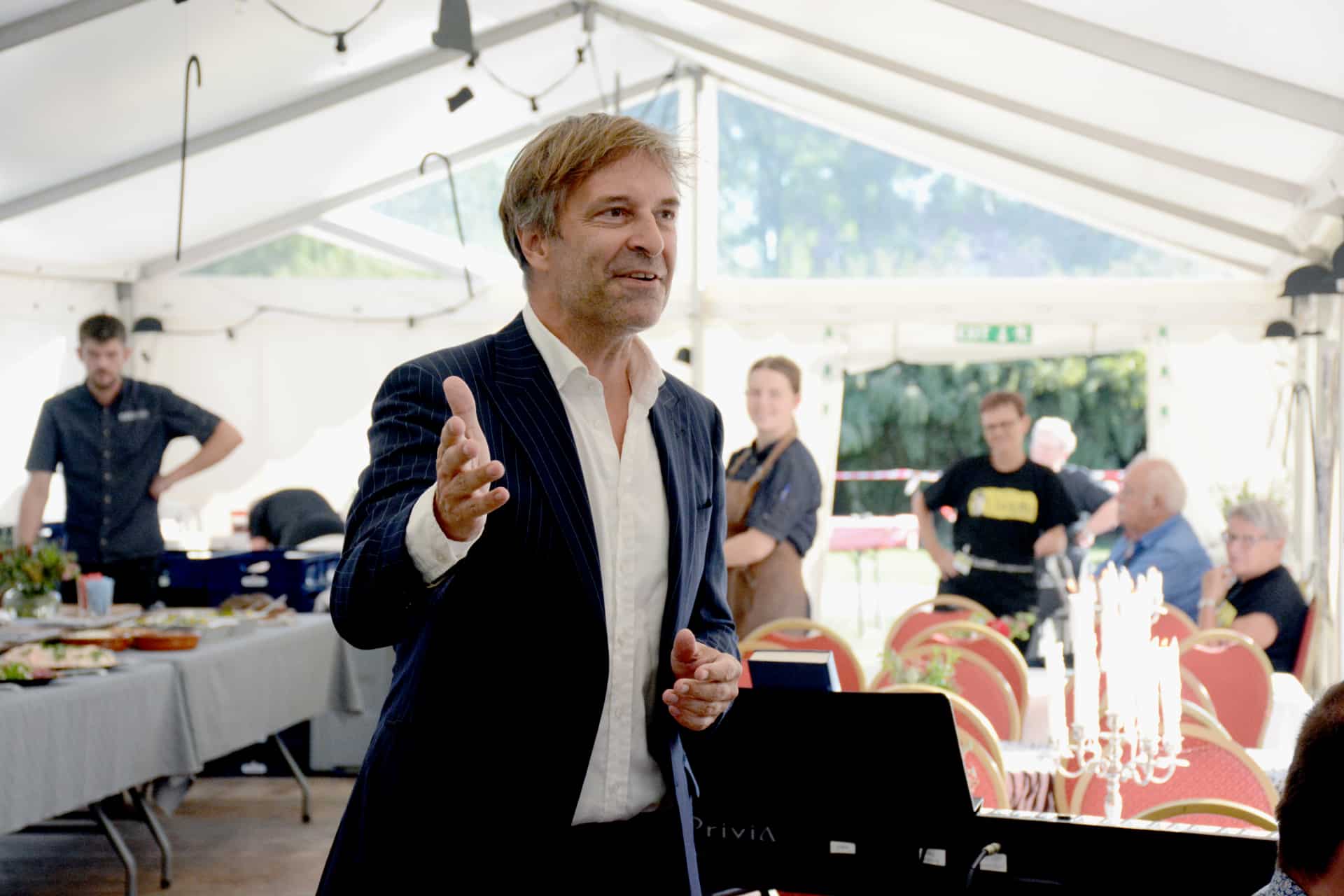 Martin Brygmann bringer H.C. Andersen til Varde | ugeavisen.dk