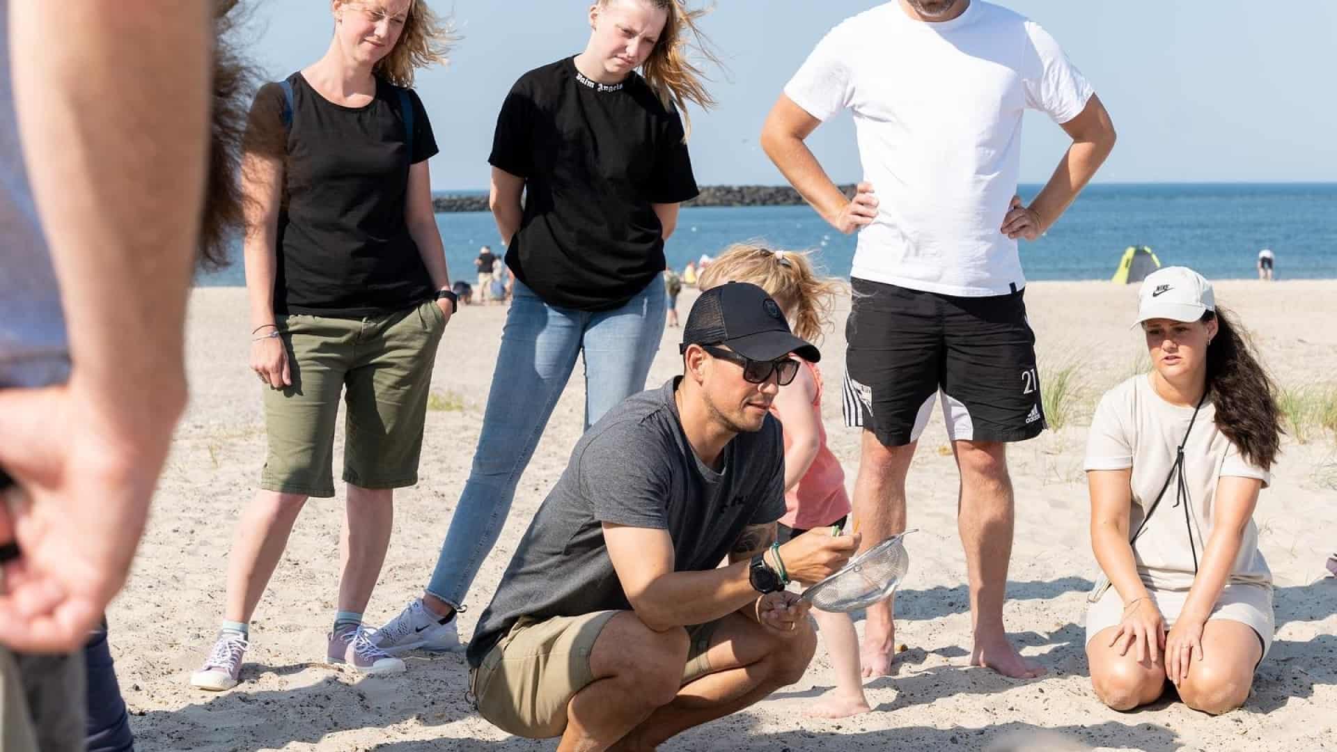 WATERZ og Omhu: tager ansvar med Beach Clean Up | ugeavisen.dk