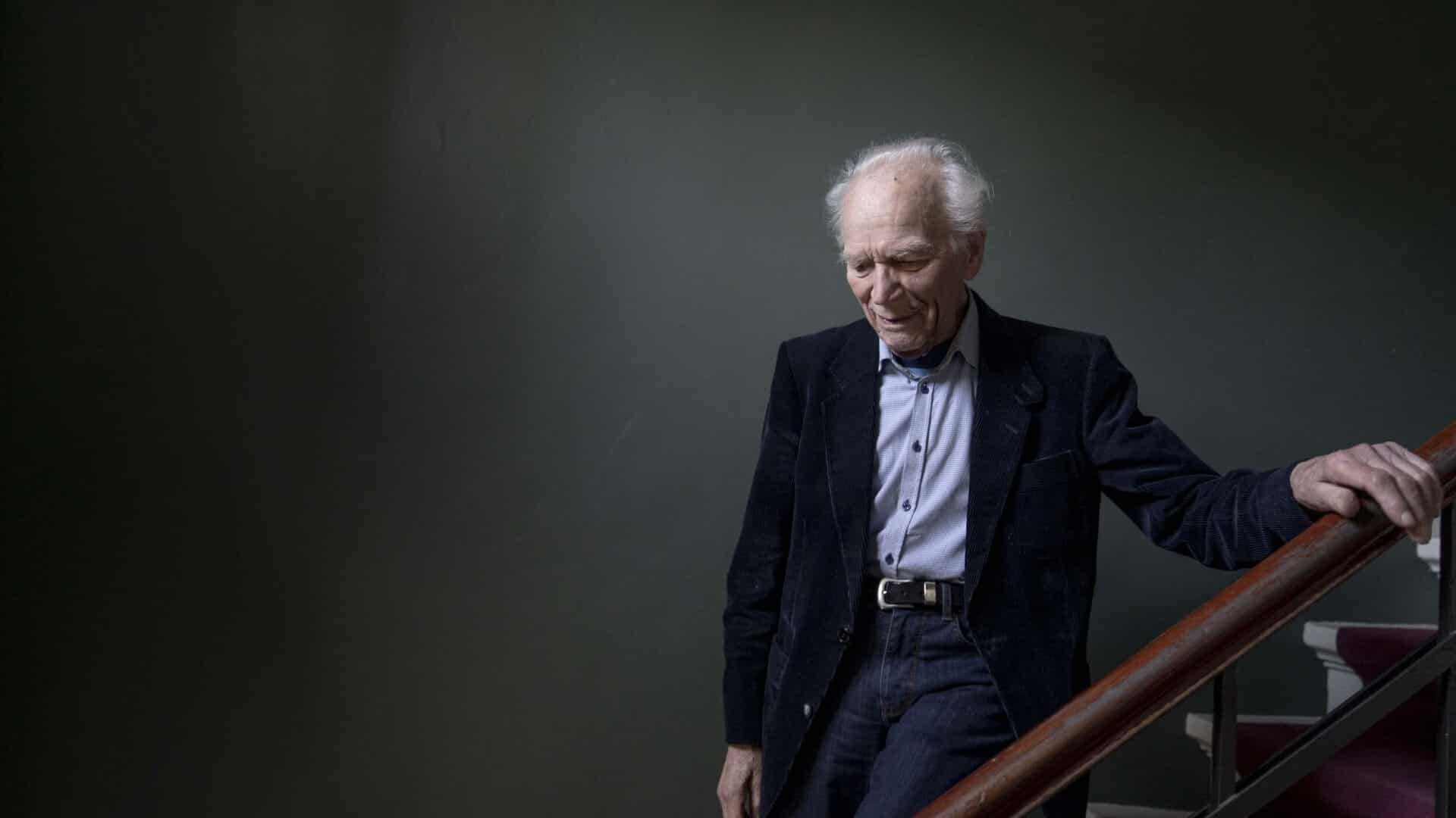 Holger Perfort kendt fra Matador er død i en alder af 97 år | stiften.dk