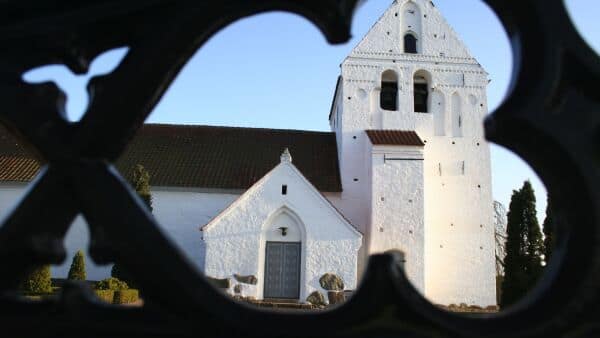 Turup Kirke lukker et halvt år | fyens.dk