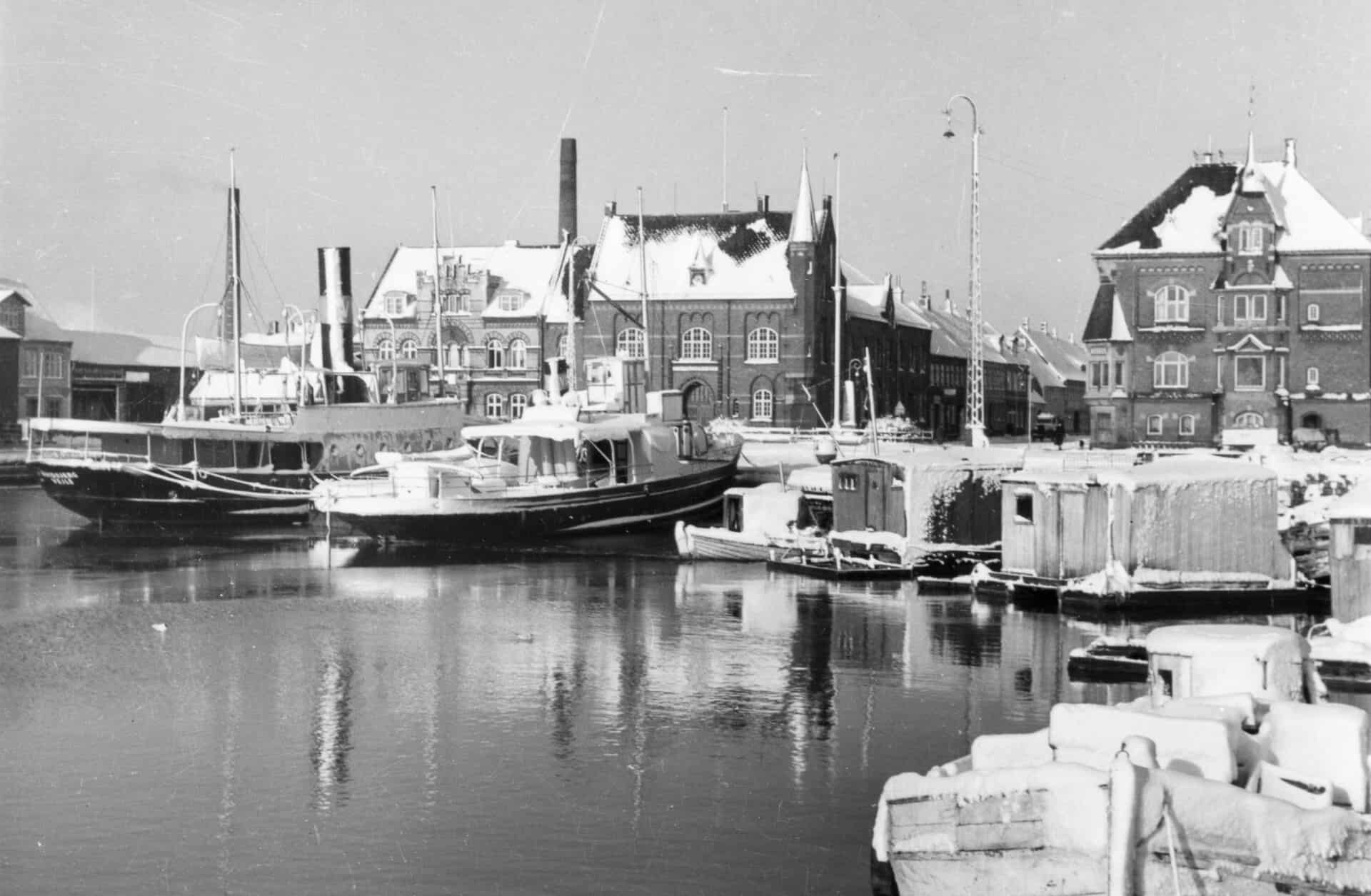 Ugens foto: Vejle havn med nyfalden sne | ugeavisen.dk
