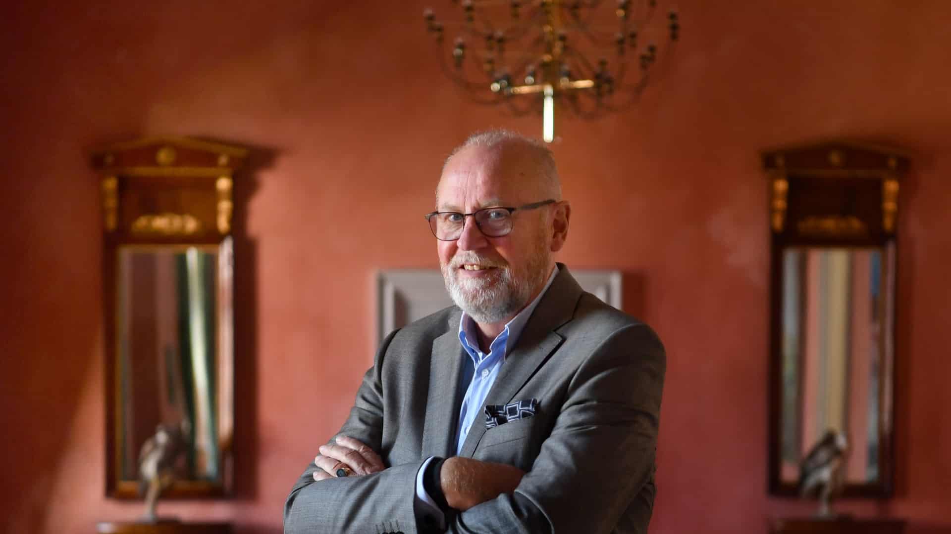 Kim Berner fylder 70: En livslang dedikation til Clausholm | hsfo.dk