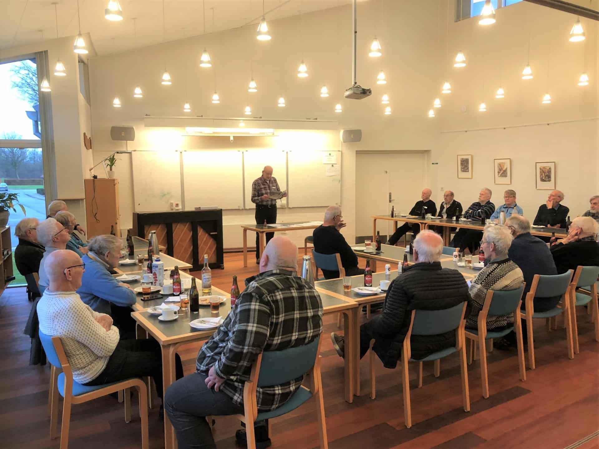 De enlige mænd behøver ikke at blive ensomme - der vanker hygge og ...