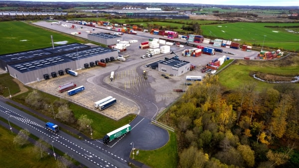 Million-udvidelse af terminal i Taulov: Ekstra jernbanespor på vej | jv.dk