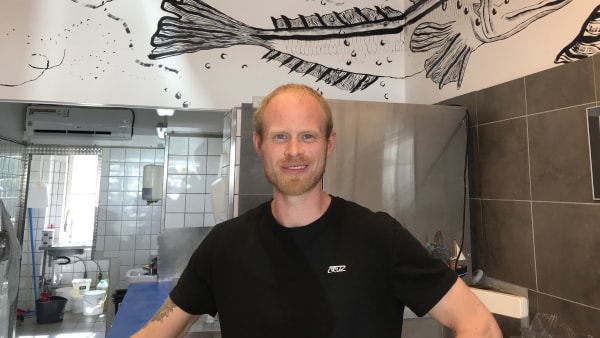 Endelig kom det nye look i Valby Fisk: Det har været en lang proces ...