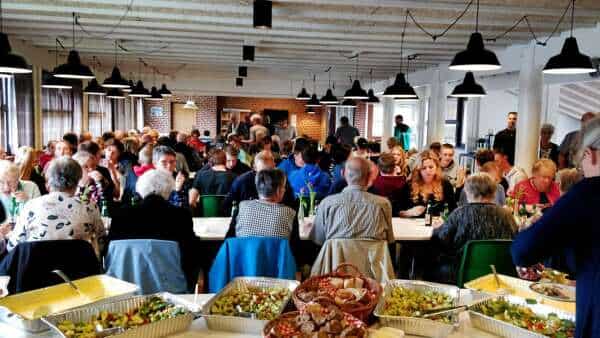 Spis sammen i Solbjerg Have | ugeavisen.dk