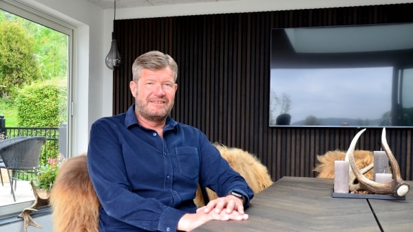 Stefan greb muligheden og skabte en millionforretning med møbler | jv.dk