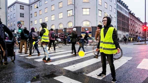 Gule veste og skilte: Skolepatruljerne gør et vigtigt stykke arbejde i ...