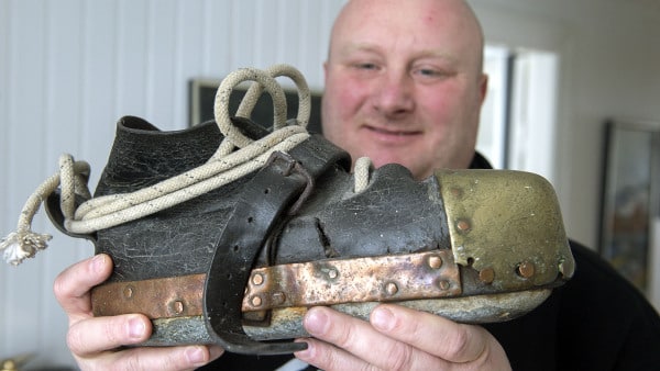 Samler-gen: Christoffer samler på ting og historier | ugeavisen.dk