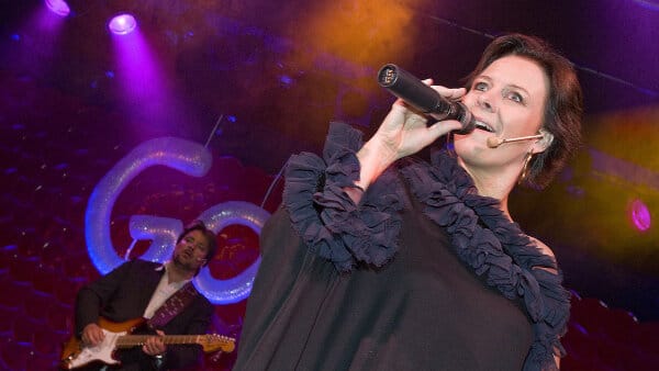 Jette Torp synger i Vinkel | ugeavisen.dk