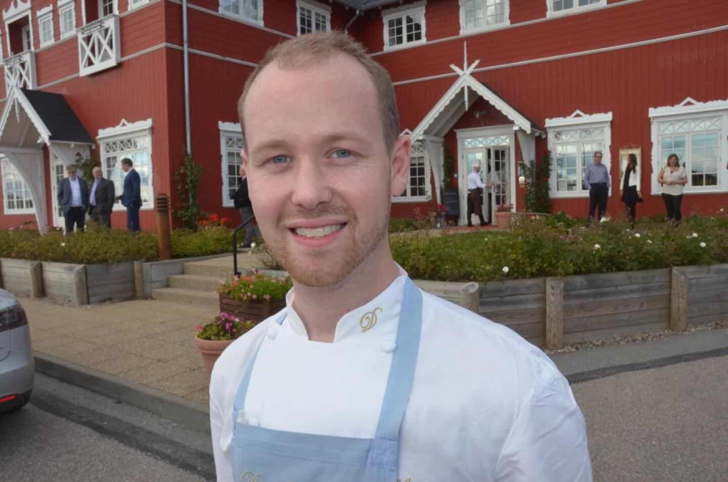 Revyhalløj på badehotellet | ugeavisen.dk