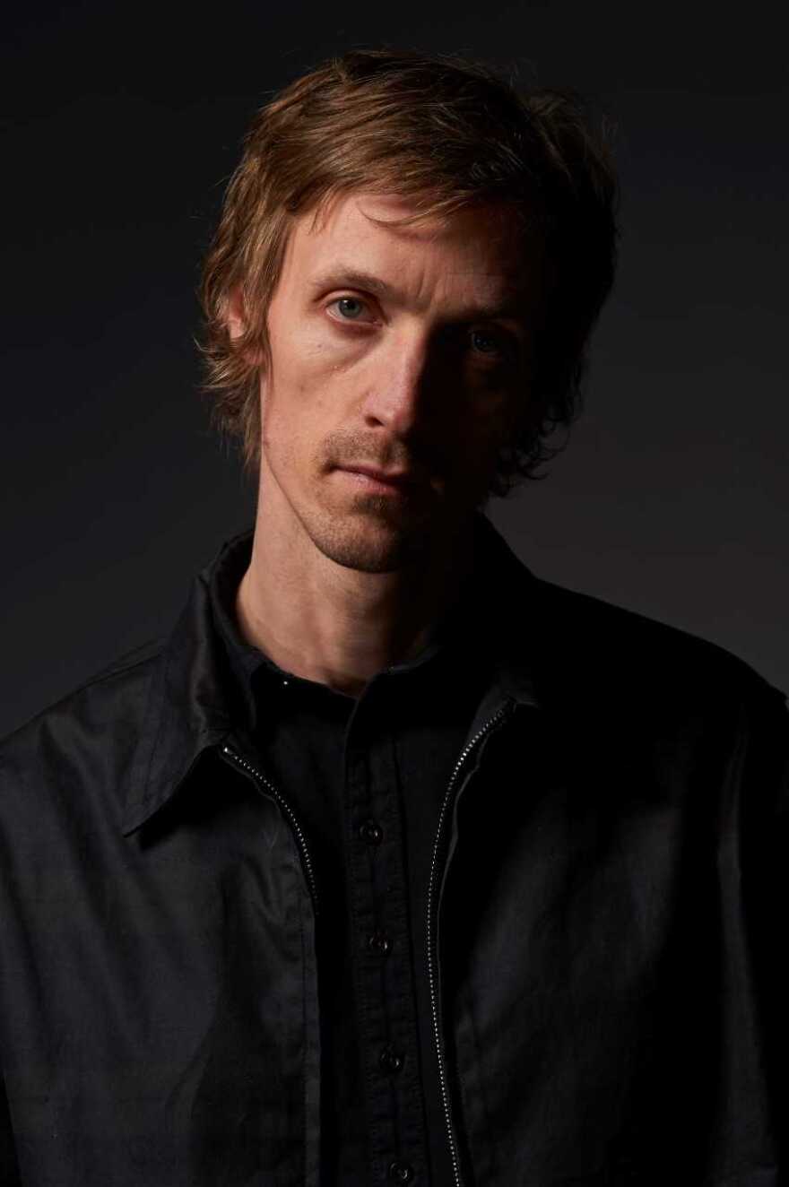 Eske Kath skaber skulptur til sin hjemstavnsby Christiansfeld ...