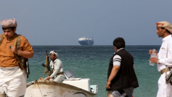 Houthier hævder at have angrebet israelsk by og et skib | jv.dk