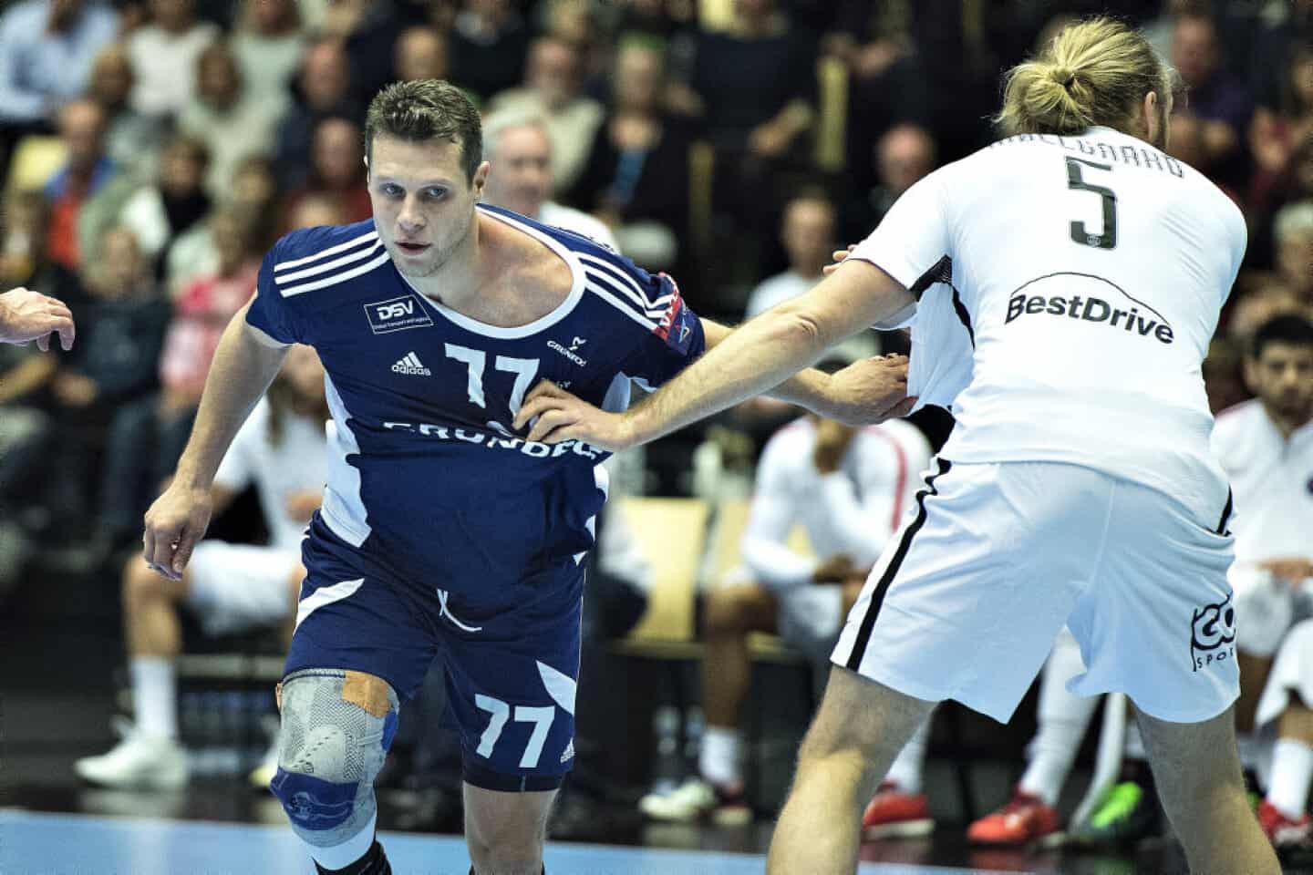 Michael V. Knudsen forlænger med Bjerringbro-Silkeborg | jv.dk