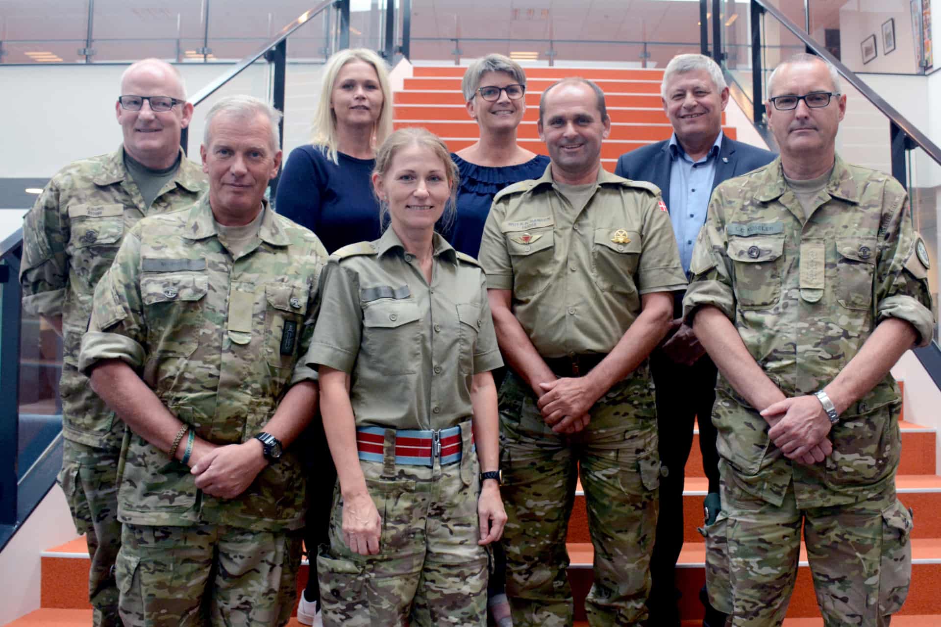 Gadeberg og Sko synger med SMUK til Nytårskoncerten | jv.dk