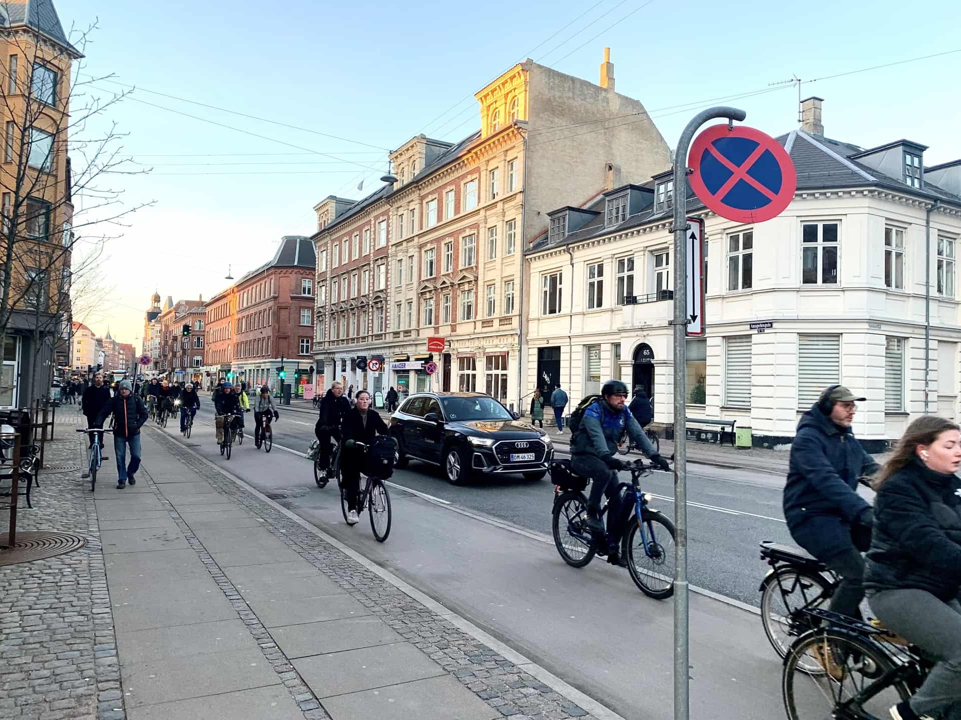 Trafik-revolution på vej på Amager: Flere vejbump, tværgående ...