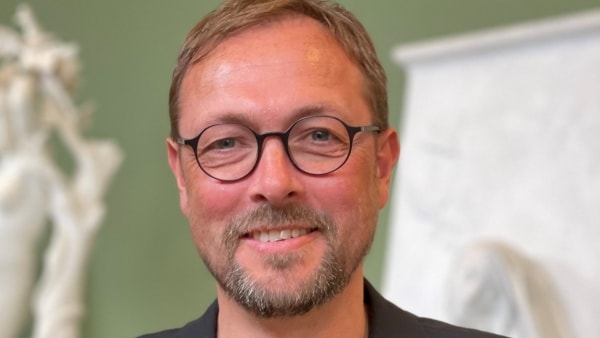 Danmarkshistorien hæsblæsende fortalt af Asser Amdisen | ugeavisen.dk