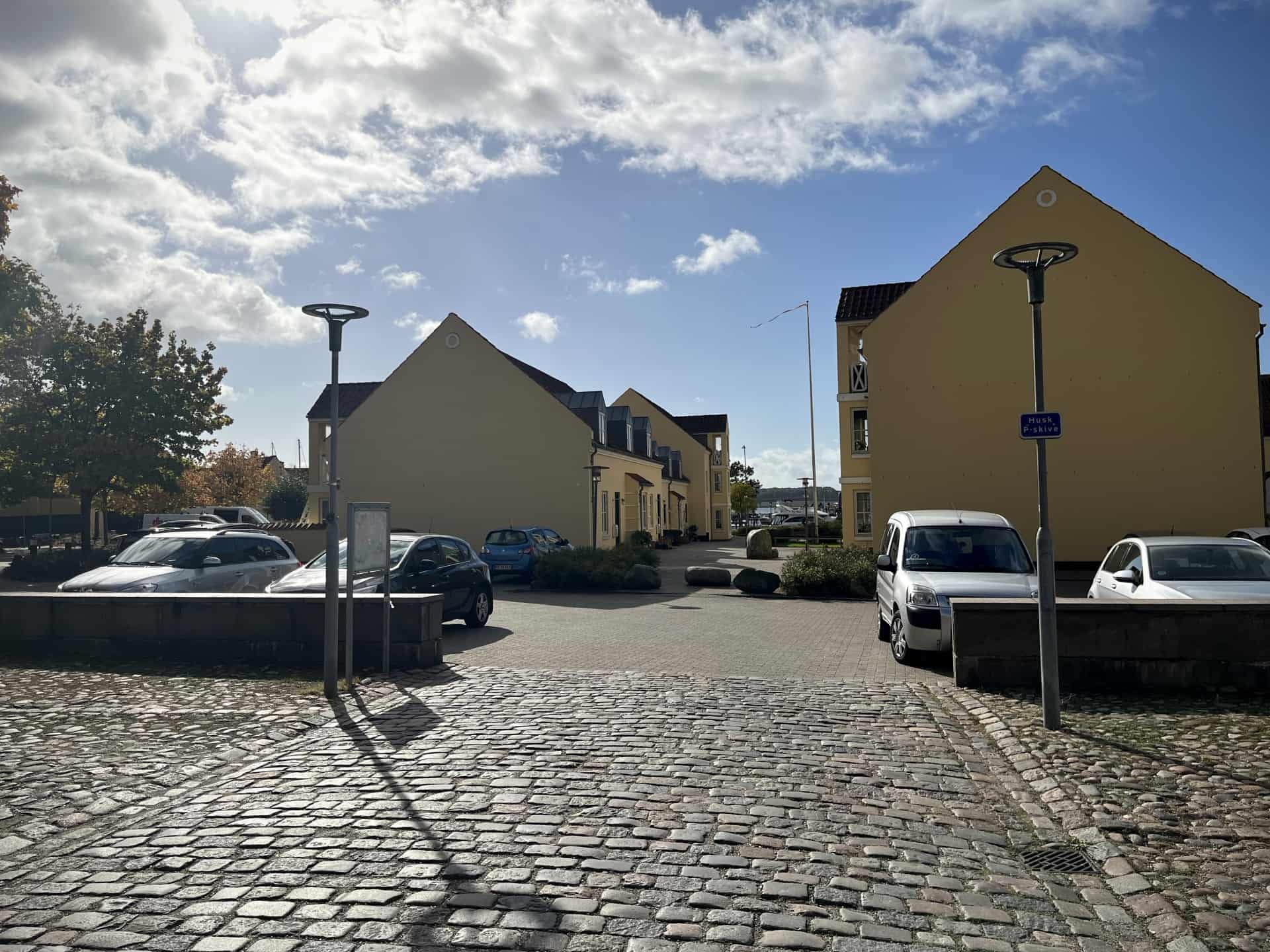 Levins produkthandel voksede sig kæmpe stor: Et sanseligt sted med ...