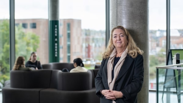 Ann er årets underviser på erhvervsakademi og dyster nu i konkurrence ...