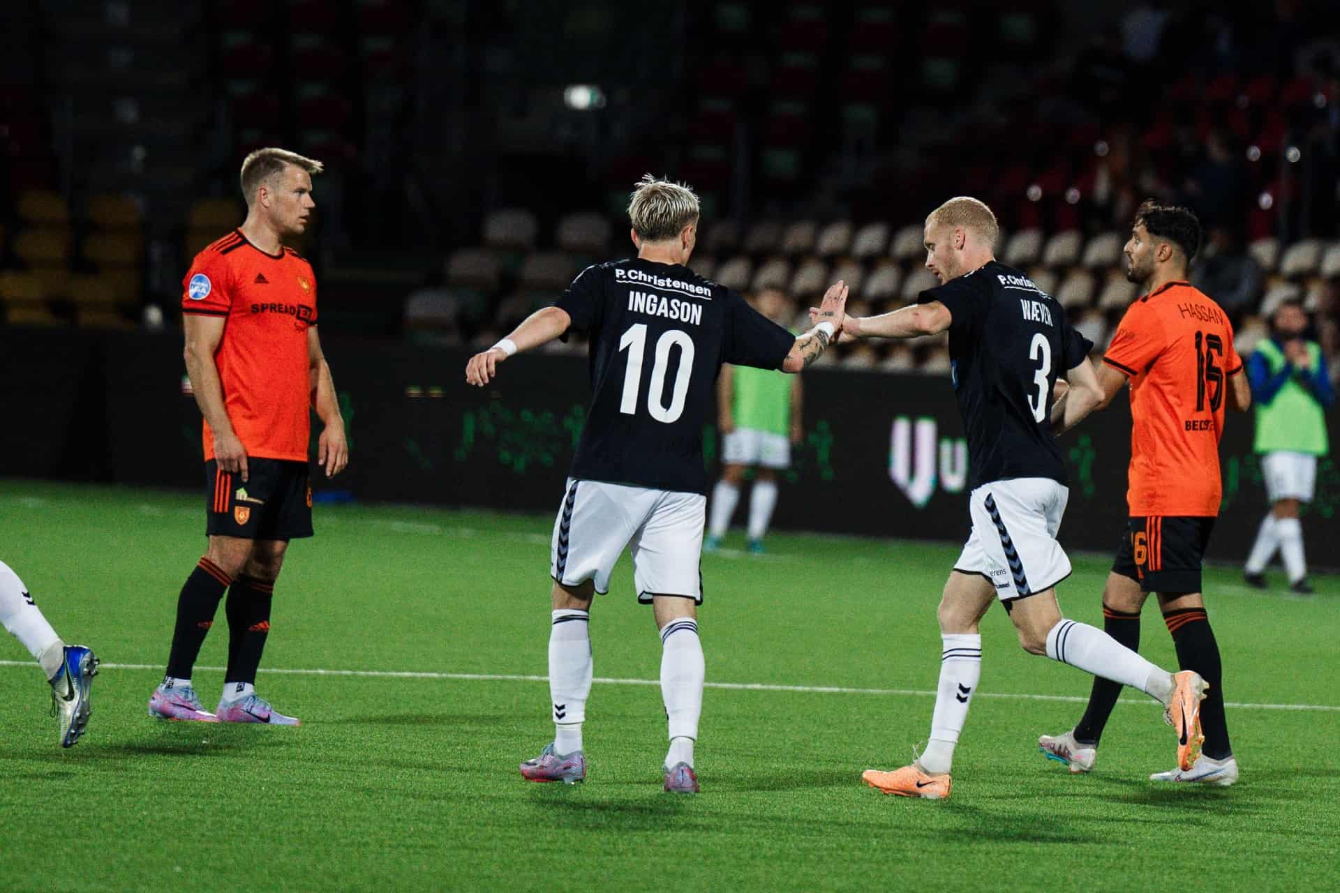 Få alle detaljerne: Vejle vinder 0-1 på Sydbank Park og sender ...
