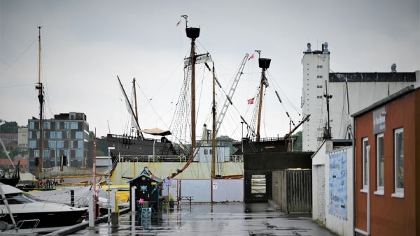 'Sørøverskib' i dok i Svendborg: Lisa fra Lübeck havde bøvl med ...