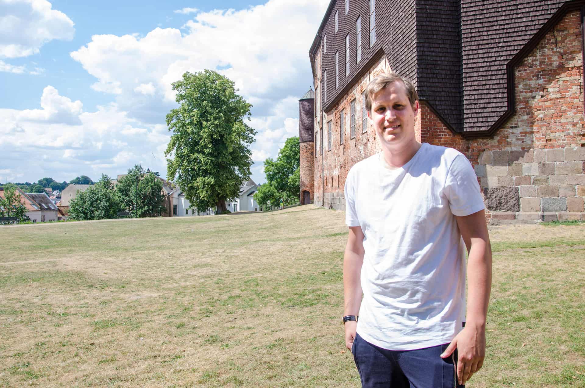 Daniel arbejder bag scenen på Grøn Koncert: Fedt at være frivillig ...
