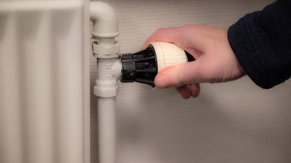 Forsyningen lukker for det varme vand i Varde by | jv.dk