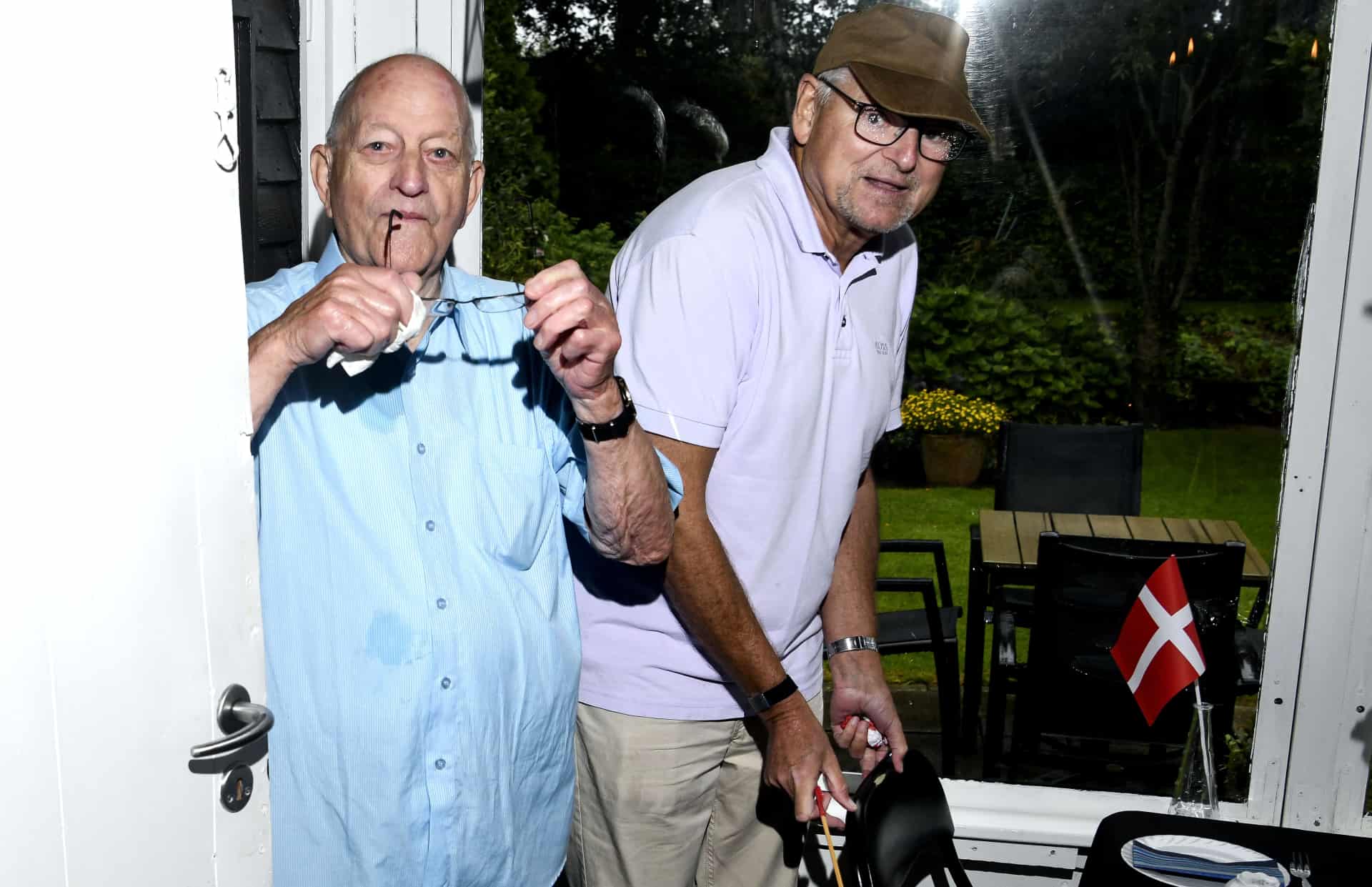 Martin fejrede 95 års fødselsdag med sine stavgang-venner | jv.dk