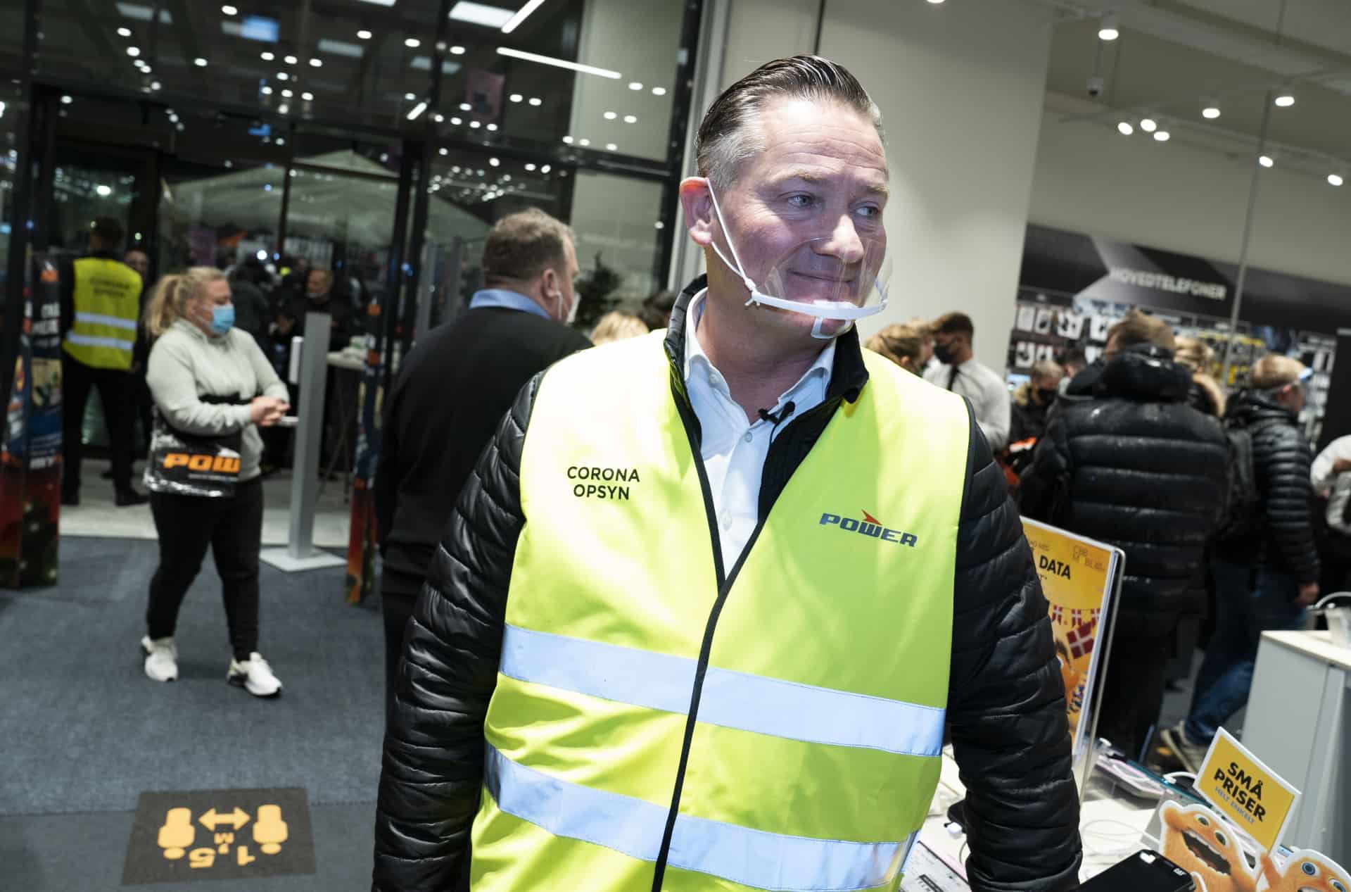 Power satser på, at forbrugerne har lagt penge til side til Black ...