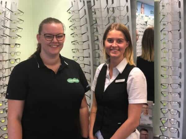 Nyuddannede optikere | stiften.dk