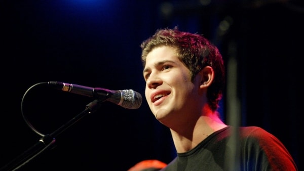 Jon fra Popstars skal i retten - igen, igen: Risikerer fængsel for vold ...