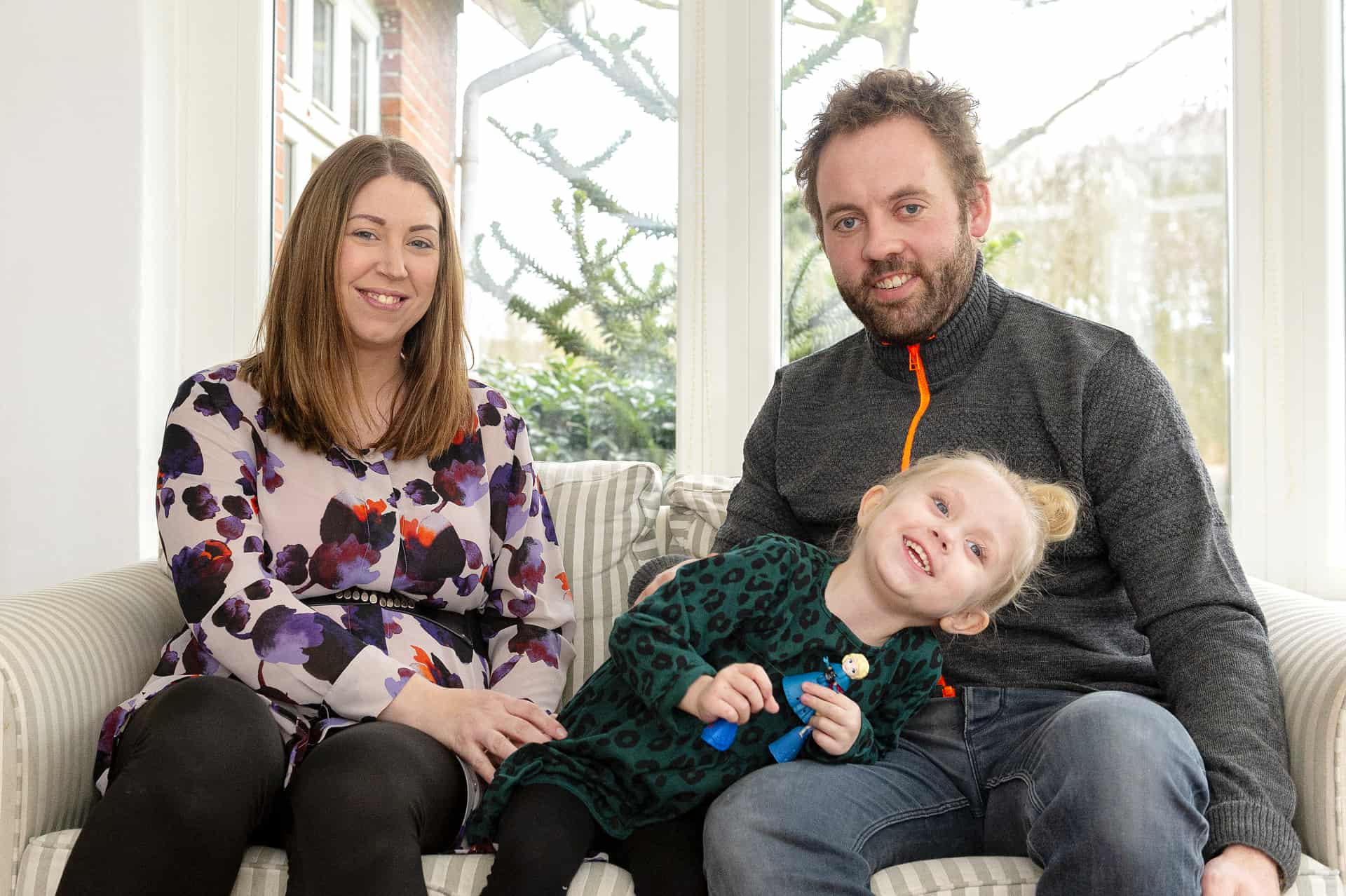 3-årige Laura Marie lider af en sjælden og alvorlig leversygdom: Uden ...