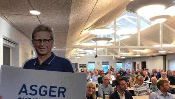 100 valgkampsfrivillige samlet for Asger Christensen | ugeavisen.dk