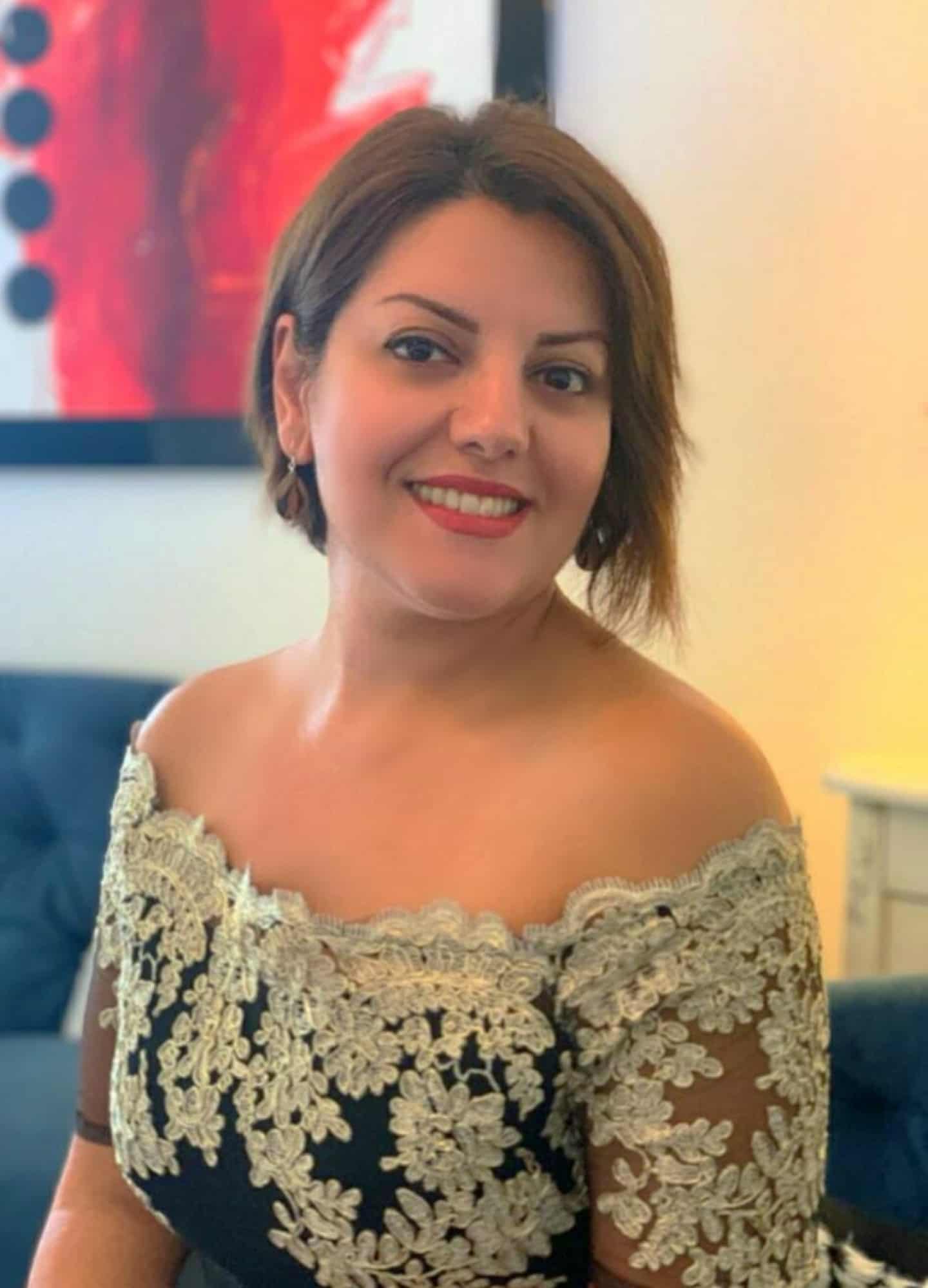 Azadeh har fået svar på permanent opholdstilladelse. Jeg rystede, da ...