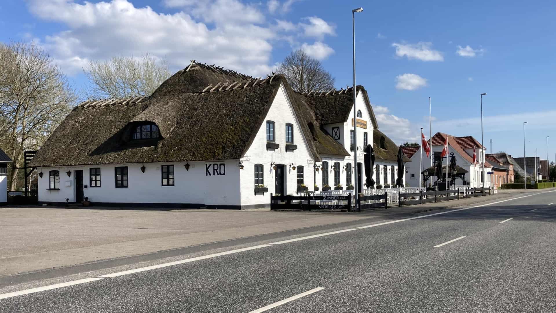 Udskældt kro tildeles historisk hård straf efter fund af muselort ...
