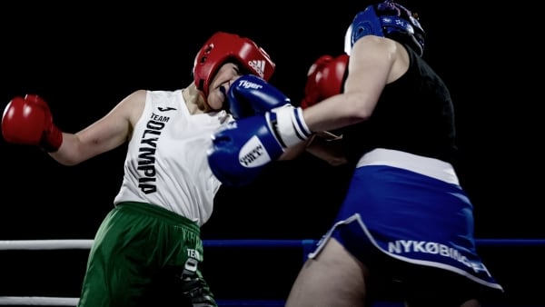 Olympias julestævne havde alt fra flot boksning, tætte kampe samt fin ...