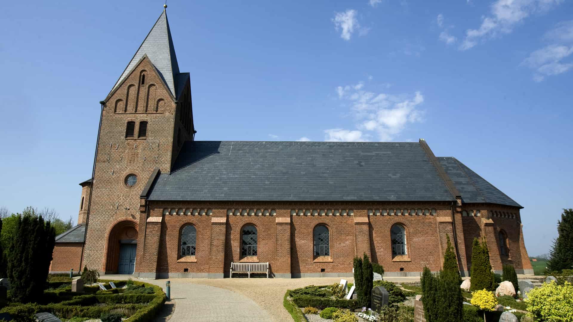 Konfirmander i Barrit Kirke | ugeavisen.dk