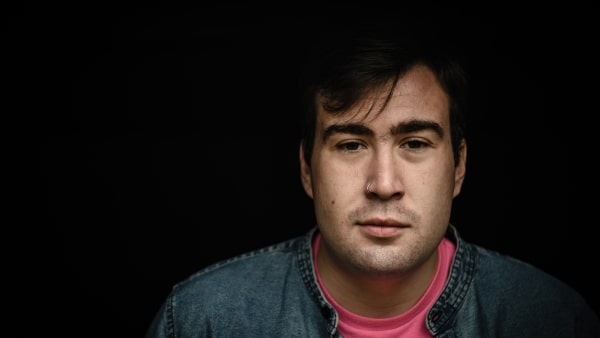 Som 14-årig fandt Teddy ud af, at han var homoseksuel: - Jeg vidste ... Som 14-årig fandt Teddy ud af, at han var homoseksuel: - Jeg vidste ...